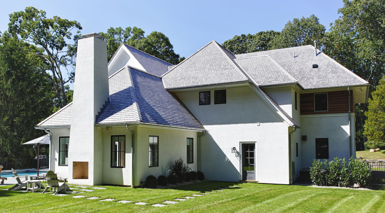 Modern Manor - VITA DESIGN GROUP